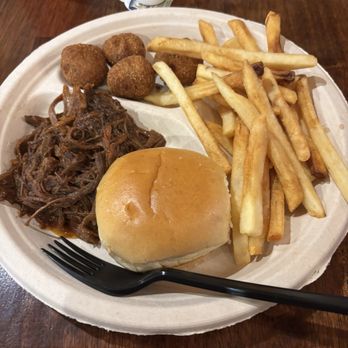 LOG CABIN BARBECUE - Updated December 2025 - 86 Photos & 181 Reviews ...