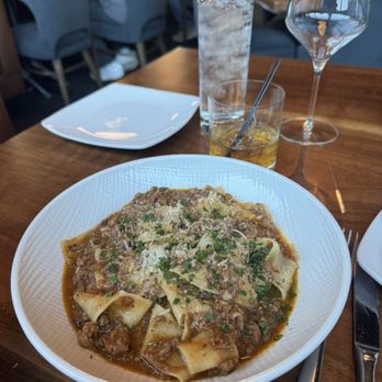 MONARCH KITCHEN & BAR - Updated December 2025 - 110 Photos & 123 ...