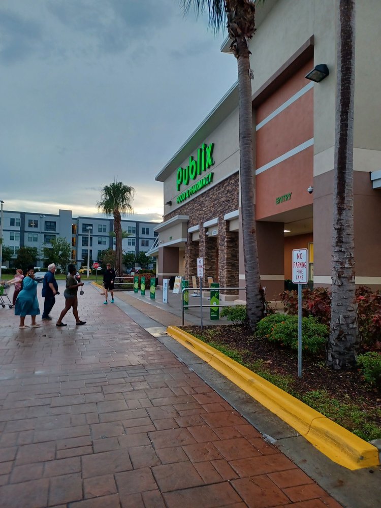 PUBLIX - Updated December 2025 - 185 Photos & 31 Reviews - 12231 E ...