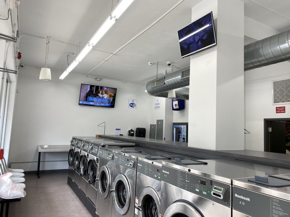 MAIN ST LAUNDROMAT - Updated July 2025 - 18 Photos - 780 Main St ...