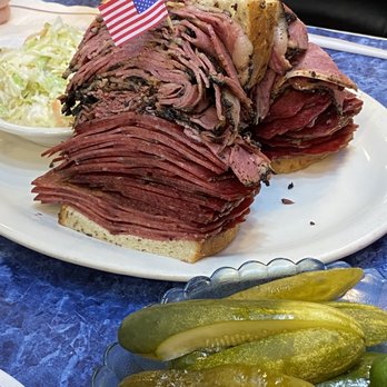 HAROLD’S NEW YORK DELI - 1927 Photos & 1253 Reviews - 1173 King Georges ...