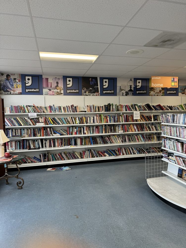 GOODWILL RETAIL STORE AND DONATION CENTER - Updated October 2025 - 20 ...