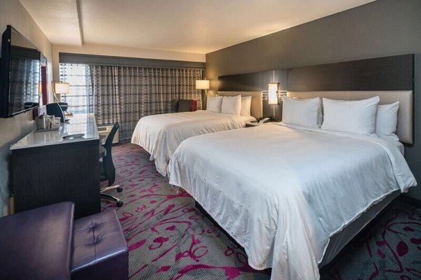 RADISSON HOTEL OAKLAND AIRPORT - Updated July 2024 - 186 Photos & 202 ...