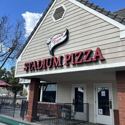 STADIUM PIZZA - Updated August 2025 - 108 Photos & 231 Reviews - 27314 ...