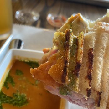 MELT KITCHEN AND BAR - 400 Photos & 288 Reviews - 1941 New Garden Rd ...