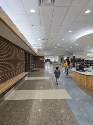 BENTONVILLE PUBLIC LIBRARY - Updated December 2025 - 72 Photos - 405 S ...