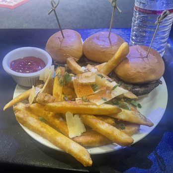 FLAPPERS COMEDY CLUB & RESTAURANT - Updated October 2024 - 817 Photos ...