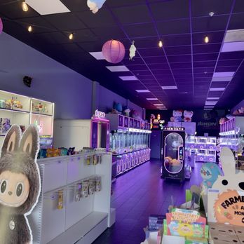 AIKON ARCADE - Updated December 2025 - 46 Photos & 17 Reviews - 14313 N ...