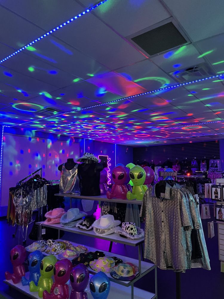 RAVE CAMP - Updated January 2026 - 12 Photos - 1829 N Scottsdale Rd ...