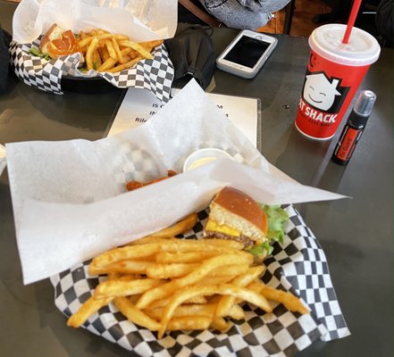 FAT SHACK - Updated January 2025 - 18 Photos & 31 Reviews - 1131 Moro ...