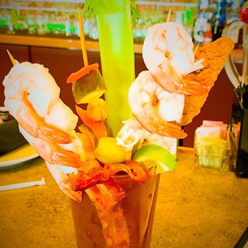 THE RUNWAY RISTORANTE & LOUNGE - Updated December 2025 - 39 Photos ...