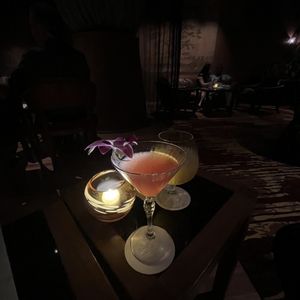 LEWERS LOUNGE - 247 Photos & 243 Reviews - 2199 Kalia Rd, Honolulu, HI ...