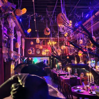 RAVEN’S MANOR - Updated January 2025 - 1308 Photos & 395 Reviews - 235 ...