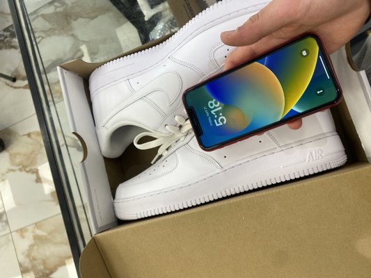 KICKTRONICS - Updated October 2025 - 20 Photos - 741 Market St ...