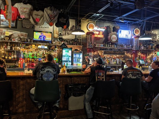 THE KNUCKLE SALOON - Updated December 2024 - 168 Photos & 153 Reviews ...