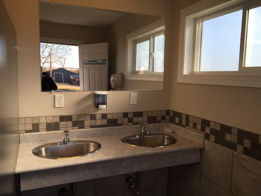 TUBBY’S RV PARK & CAR WASH - Updated December 2025 - 31 Photos - 1913 ...