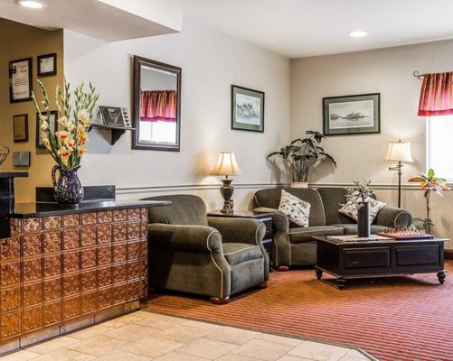 COMFORT INN ELLSWORTH - BAR HARBOR - Updated August 2024 - 49 Photos ...
