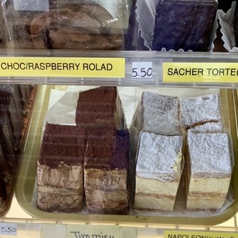 ANDRE’S HUNGARIAN - Updated December 2025 - 137 Photos & 135 Reviews ...