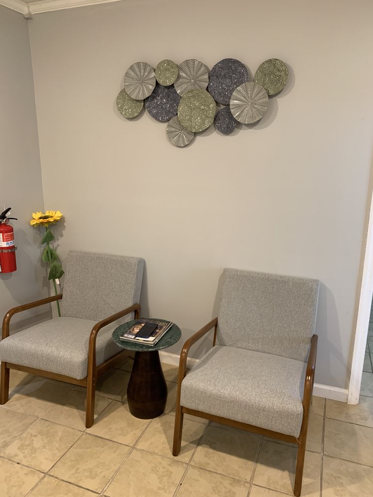 MASSAGE NOVA - Updated June 2026 - 10 Photos - 300 N Cedar St ...
