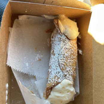 MODERN PASTRY SHOP - 3494 Photos & 2573 Reviews - 257 Hanover St ...