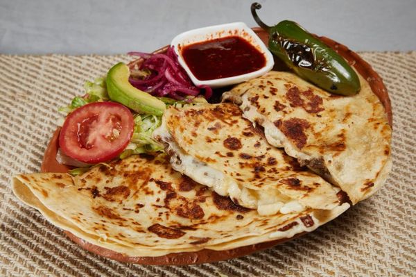 EDWARDS FOOD TRUCK - Updated June 2024 - 1816 Central Ave, Kansas City ...