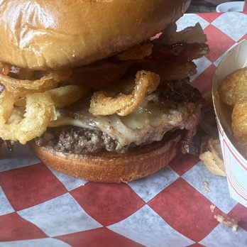 FLIPPIN’ COW - Updated December 2025 - 285 Photos & 410 Reviews - 51330 ...