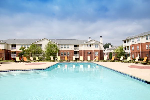 FIELDSTONE AT GLENWOOD CROSSING - Updated May 2026 - 35 Photos - 10637 ...