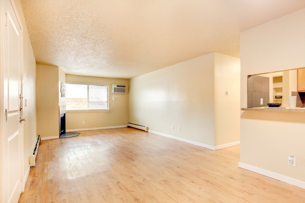 INFINITY FLATS - Updated August 2024 - 14 Photos & 24 Reviews - 1250 S ...