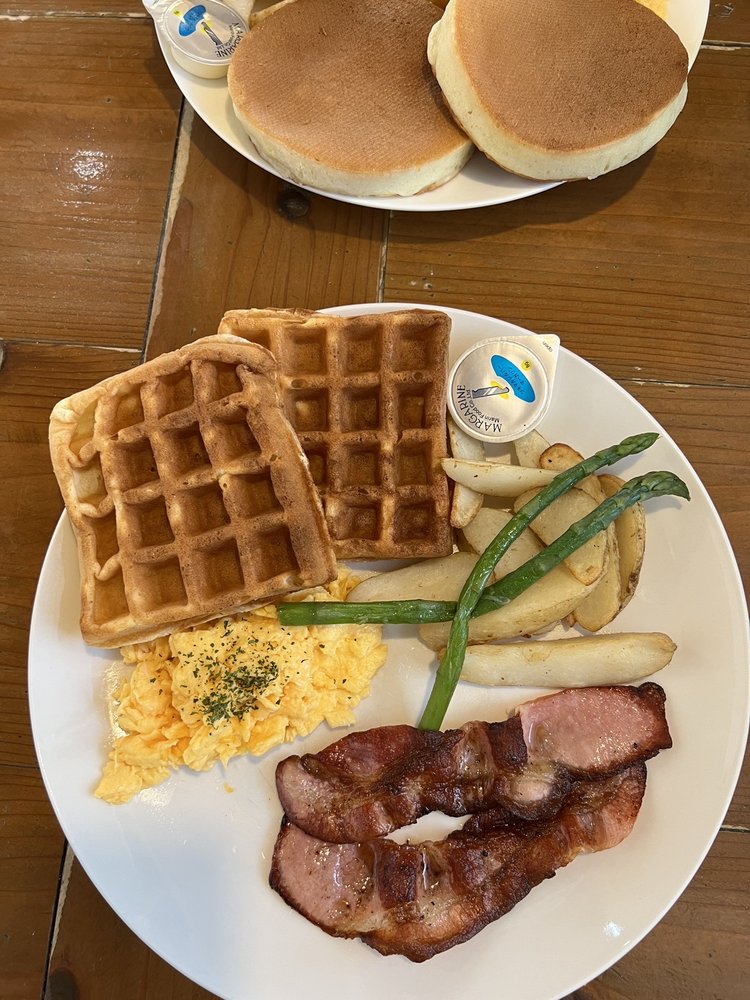 Camp Lester Marine Corps Base in Chatan Town, Japan | Military Bases