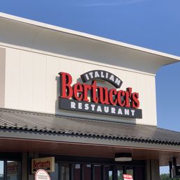 BERTUCCI’S ITALIAN RESTAURANT - Updated December 2025 - 208 Photos ...