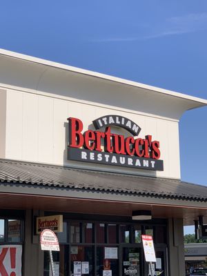 BERTUCCI’S ITALIAN RESTAURANT - 179 Photos & 273 Reviews - 965 ...