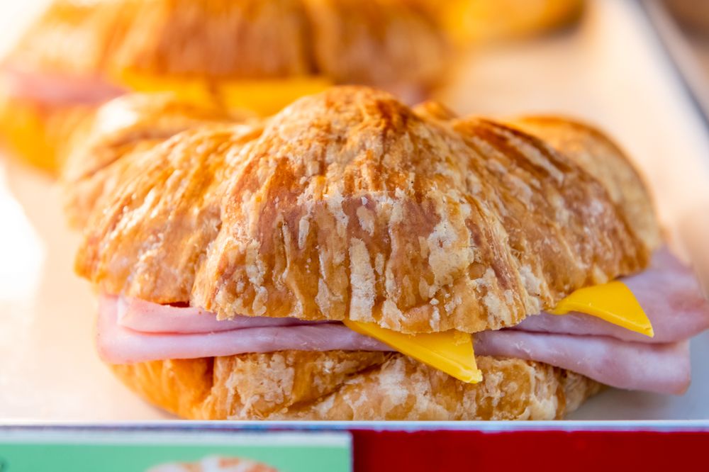 FLAGSHIP SHELL - Updated September 2024 - 10 Photos - 2775 SW 28th Ter ...