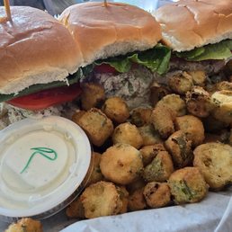 YOUNG HARRIS WING HOUSE - Updated October 2025 - 76 Photos & 80 Reviews ...