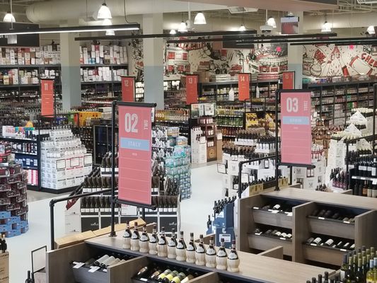 LOCAL VINE - Updated October 2025 - 164 Photos & 82 Reviews - 3101 Cobb ...