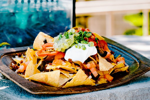 FLOWING TIDE PUB 9 - Updated December 2025 - 161 Photos & 129 Reviews ...