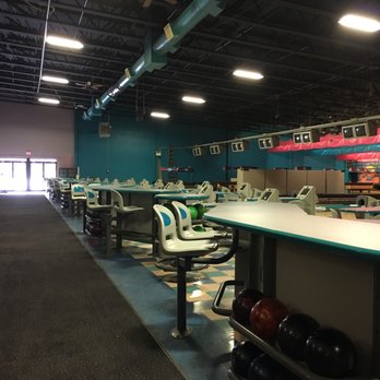 SUMMIT LANES - Updated November 2025 - 14 Photos & 43 Reviews - 5357 ...