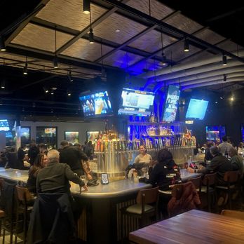 YARD HOUSE - Updated January 2026 - 71 Photos & 25 Reviews - 412 S Rte ...