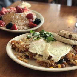 THE NUCLEUS CAFE - 291 Reviews & 198 Photos - 405 Water St, Eau Claire ...