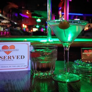 THE PENDULUM CLUB SOUTH - Updated March 2025 - 8101 Airport Blvd ...