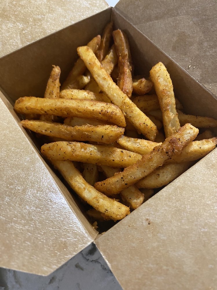 LAZEEZ PIZZA & KABOB HOUSE - Updated June 2024 - 49 Photos - 9014 152 ...