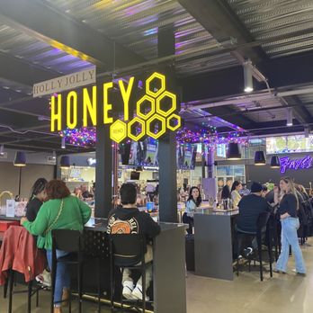 HONEY BAR - Updated October 2024 - 81 Photos & 36 Reviews - 299 E Plumb ...