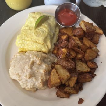 BITTERSWEET KITCHEN - 366 Photos & 500 Reviews - 18 S Orange St, Media ...