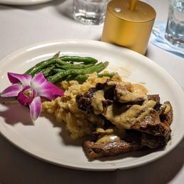 FARM COUNTRY KITCHEN - Updated August 2025 - 1493 Photos & 1310 Reviews ...