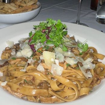 MONTEREY BAY FISH GROTTO - Updated March 2025 - 1256 Photos & 780 ...