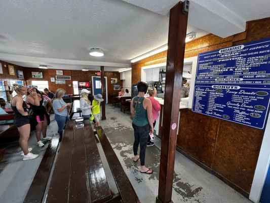 THOMAS DONUT & SNACK SHOP - Updated January 2026 - 663 Photos & 989 ...