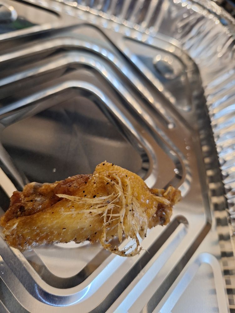 WINGSTOP - Updated November 2025 - 601 Memorial Dr, Chicopee ...