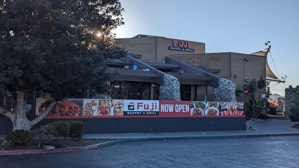 FUJI BUFFET & GRILL - Updated July 2024 - 1136 Photos & 888 Reviews ...