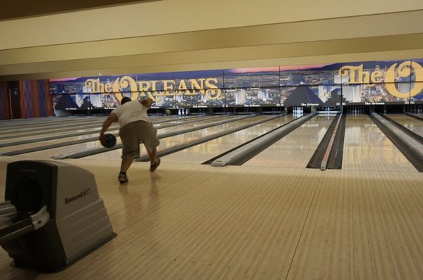 ORLEANS BOWLING CENTER - 137 Photos & 113 Reviews - 4500 W Tropicana ...