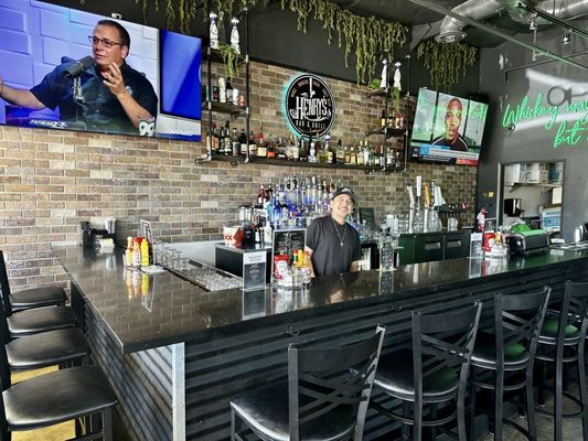 HENRY’S BAR & GRILL - Updated October 2025 - 186 Photos & 189 Reviews ...