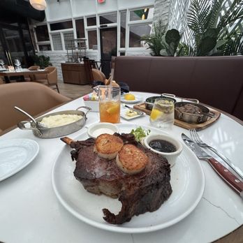THE PRIME RIB AT LIVE! CASINO & HOTEL - Updated May 2025 - 809 Photos ...